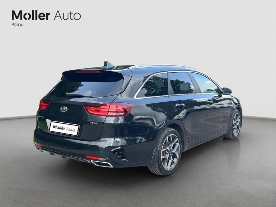 Black Kia Ceed 2021 in Parnu, with an engine capacity of 1.40 L and mileage of 104 thousand km for 17950 €, photo 3 on AUTOMOTO.COM.LV
