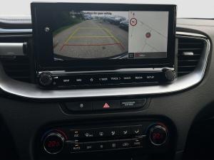 Black Kia Ceed 2021 in Parnu, with an engine capacity of 1.40 L and mileage of 104 thousand km for 17950 €, photo 9 on AUTOMOTO.COM.LV