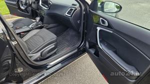 Black Kia Ceed 2021 in Tallinn, with an engine capacity of 1.50 L and mileage of 72 thousand km for 17900 €, photo 12 on AUTOMOTO.COM.LV