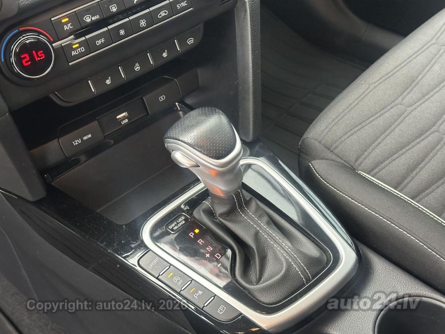 Melns Kia Ceed 2021 Tartu, ar dzinēja tilpumu 1.50 L un nobraukumu 119 tūkst. km par 14990 €, foto 11 vietnē AUTOMOTO.COM.LV