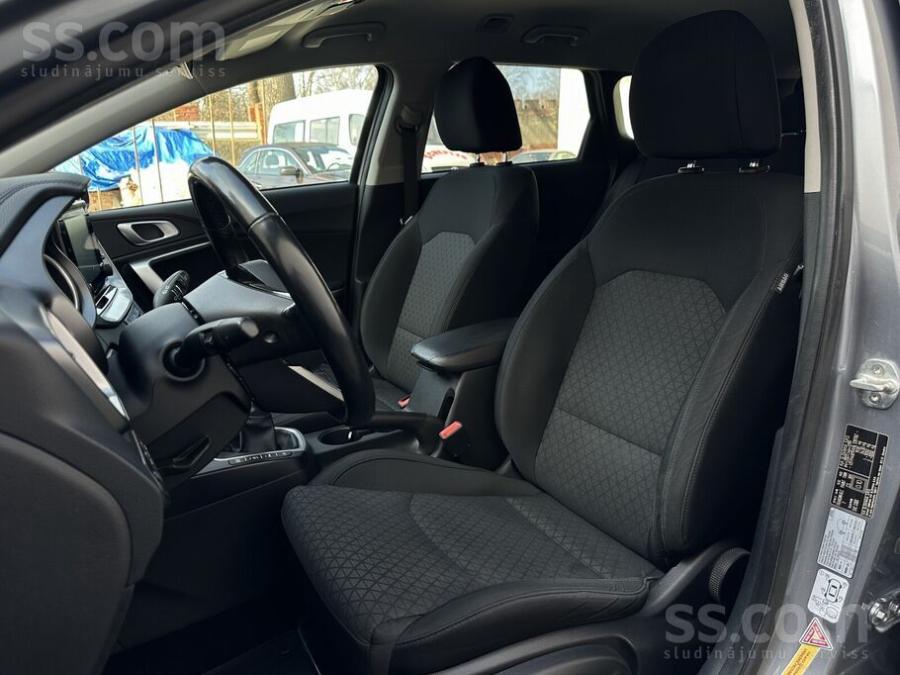 Melns Kia Ceed 2023 Rīga, ar dzinēja tilpumu 1.60 L un nobraukumu 147 tūkst. km par 14950 €, foto 9 vietnē AUTOMOTO.COM.LV