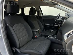 Melns Kia Ceed 2023 Rīga, ar dzinēja tilpumu 1.60 L un nobraukumu 147 tūkst. km par 14950 €, foto 19 vietnē AUTOMOTO.COM.LV