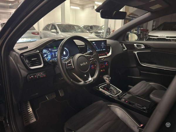 Melns Kia Ceed 2023 Viļņa, ar dzinēja tilpumu 1.48 L un nobraukumu 64 tūkst. km par 21900 €, foto 7 vietnē AUTOMOTO.COM.LV