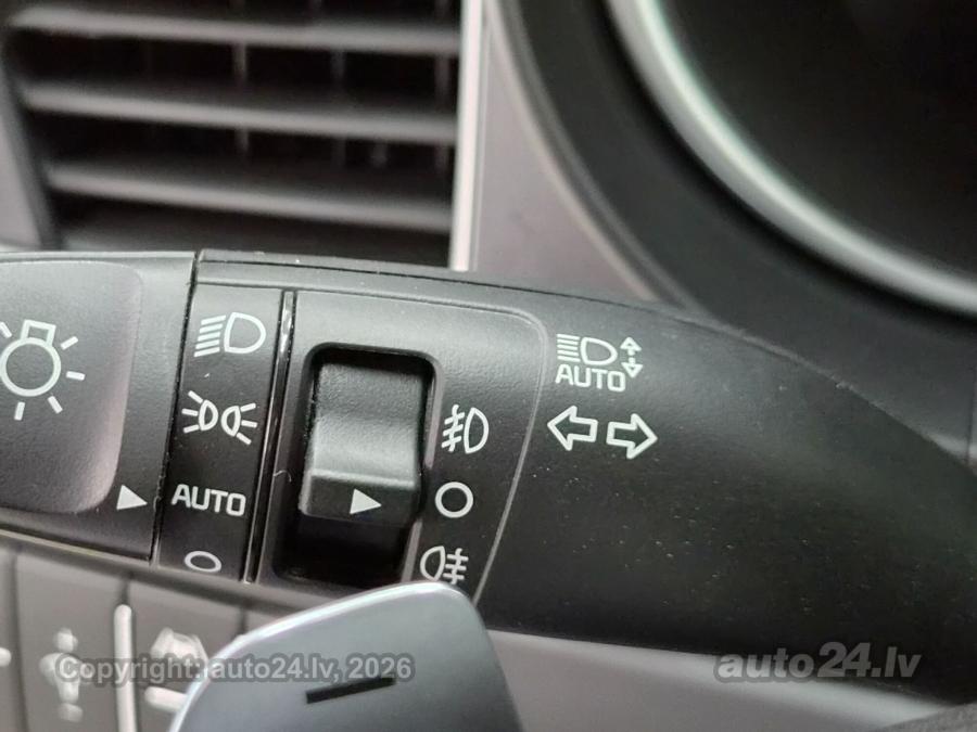 Melns Kia Ceed 2024 Hāpsalu, ar dzinēja tilpumu 1.50 L un nobraukumu 41 tūkst. km par 19999 €, foto 17 vietnē AUTOMOTO.COM.LV