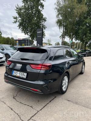 Melns Kia Ceed 2024 Rīga, ar dzinēja tilpumu 1.50 L un nobraukumu 64 tūkst. km par 17500 €, foto 6 vietnē AUTOMOTO.COM.LV