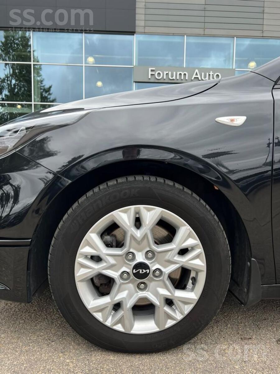 Melns Kia Ceed 2024 Rīga, ar dzinēja tilpumu 1.50 L un nobraukumu 64 tūkst. km par 17500 €, foto 10 vietnē AUTOMOTO.COM.LV