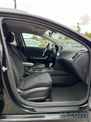 Melns Kia Ceed 2024 Rīga, ar dzinēja tilpumu 1.50 L un nobraukumu 64 tūkst. km par 17500 €, foto 18 vietnē AUTOMOTO.COM.LV