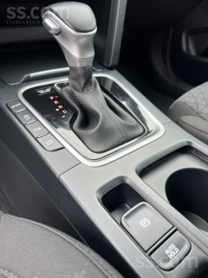 Melns Kia Ceed 2024 Rīga, ar dzinēja tilpumu 1.50 L un nobraukumu 64 tūkst. km par 17500 €, foto 25 vietnē AUTOMOTO.COM.LV
