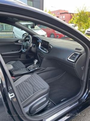 Black Kia Ceed 2026 in Tallinn, with an engine capacity of 1.50 L and mileage of 3 thousand km for 28900 €, photo 8 on AUTOMOTO.COM.LV