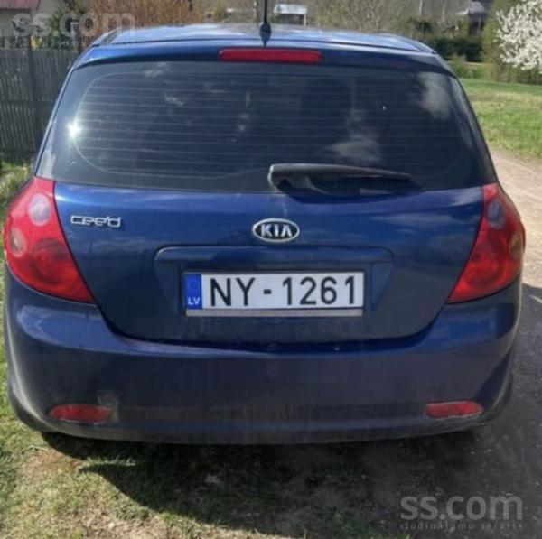 Zils Kia Ceed 2007 Valmiera, ar dzinēja tilpumu 1.40 L un nobraukumu 239 tūkst. km par 950 €, foto 3 vietnē AUTOMOTO.COM.LV