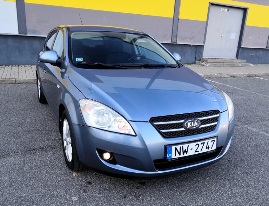 Blue Kia Ceed 2007 in Riga, with an engine capacity of 1.60 L and mileage of 268 thousand km for 2290 €, photo 1 on AUTOMOTO.COM.LV
