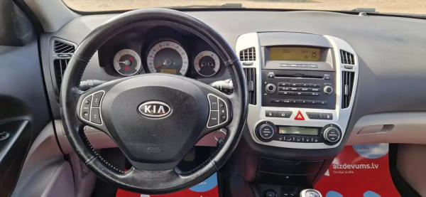 Zils Kia Ceed 2009 Daugavpils, ar dzinēja tilpumu 1.60 L un nobraukumu 286 tūkst. km par 2250 €, foto 10 vietnē AUTOMOTO.COM.LV