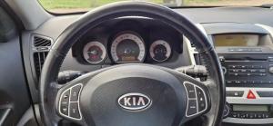 Blue Kia Ceed 2009 in Daugavpils, with an engine capacity of 1.60 L and mileage of 286 thousand km for 2250 €, photo 13 on AUTOMOTO.COM.LV