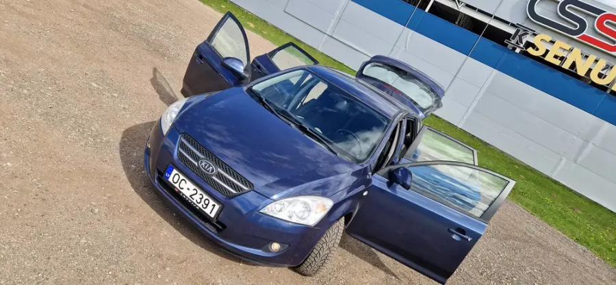 Blue Kia Ceed 2009 in Daugavpils, with an engine capacity of 1.60 L and mileage of 286 thousand km for 2250 €, photo 34 on AUTOMOTO.COM.LV