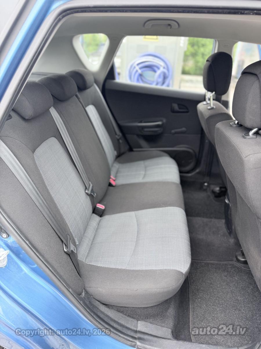 Blue Kia Ceed 2010 in Tallinn, with an engine capacity of 1.40 L and mileage of 79 thousand km for 3800 €, photo 12 on AUTOMOTO.COM.LV