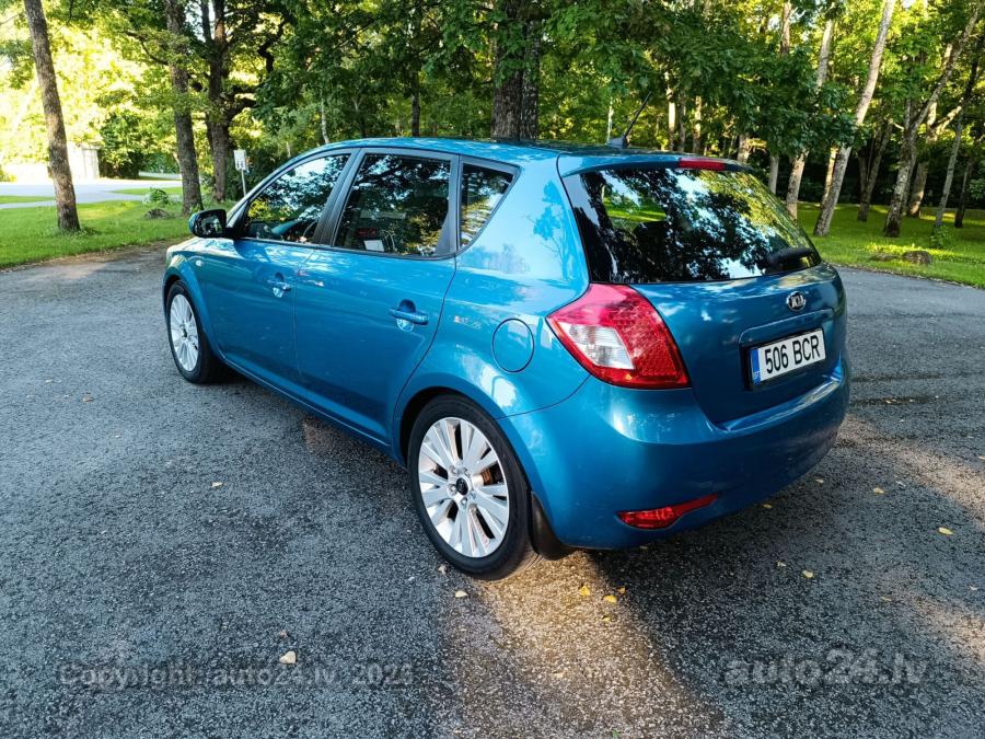 Zils Kia Ceed 2010 Saue, ar dzinēja tilpumu 1.40 L un nobraukumu 135 tūkst. km par 3100 €, foto 4 vietnē AUTOMOTO.COM.LV