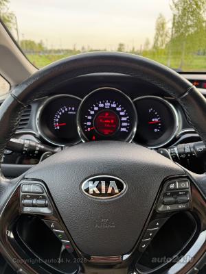 Zils Kia Ceed 2017 Tartu, ar dzinēja tilpumu 1.60 L un nobraukumu 173 tūkst. km par 11000 €, foto 14 vietnē AUTOMOTO.COM.LV