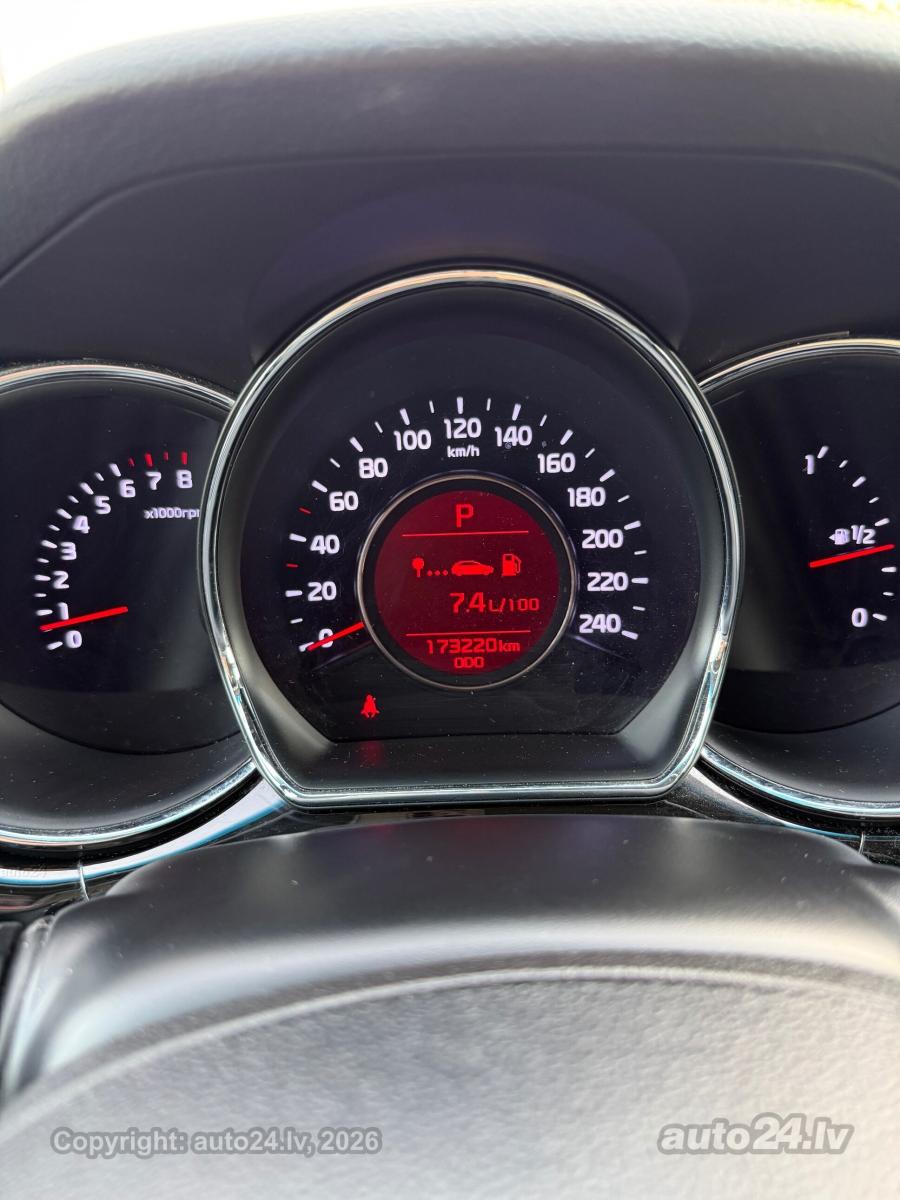 Zils Kia Ceed 2017 Tartu, ar dzinēja tilpumu 1.60 L un nobraukumu 173 tūkst. km par 11000 €, foto 15 vietnē AUTOMOTO.COM.LV