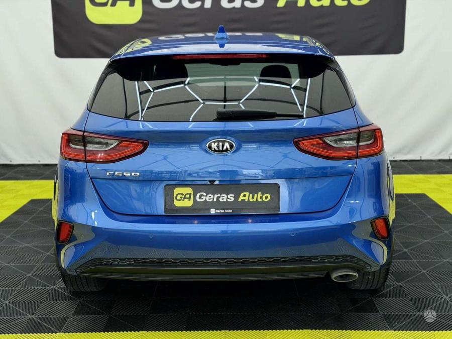 Zils Kia Ceed 2018 Viļņa, ar dzinēja tilpumu 1.60 L un nobraukumu 161 tūkst. km par 9950 €, foto 6 vietnē AUTOMOTO.COM.LV