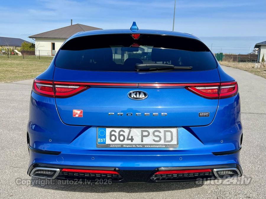 Blue Kia Ceed 2019 in Tallinn, with an engine capacity of 1.40 L and mileage of 55 thousand km for 14400 €, photo 9 on AUTOMOTO.COM.LV