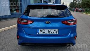 Blue Kia Ceed 2019 in Riga, with an engine capacity of 1.60 L and mileage of 71 thousand km for 8990 €, photo 15 on AUTOMOTO.COM.LV