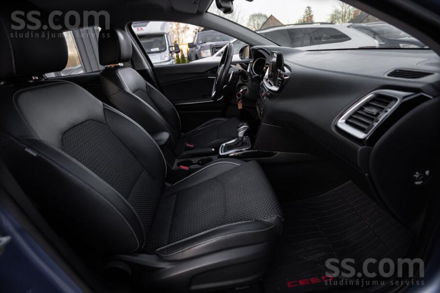 Zils Kia Ceed 2019 Jelgava, ar dzinēja tilpumu 1.40 L un nobraukumu 119 tūkst. km par 11900 €, foto 24 vietnē AUTOMOTO.COM.LV