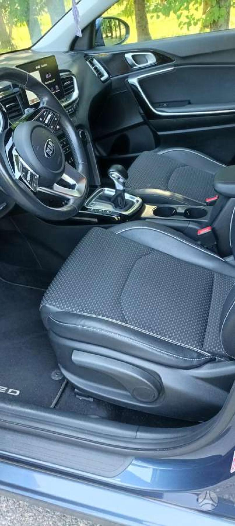 Blue Kia Ceed 2019 in Kretinga, with an engine capacity of 1.35 L and mileage of 84 thousand km for 11700 €, photo 7 on AUTOMOTO.COM.LV