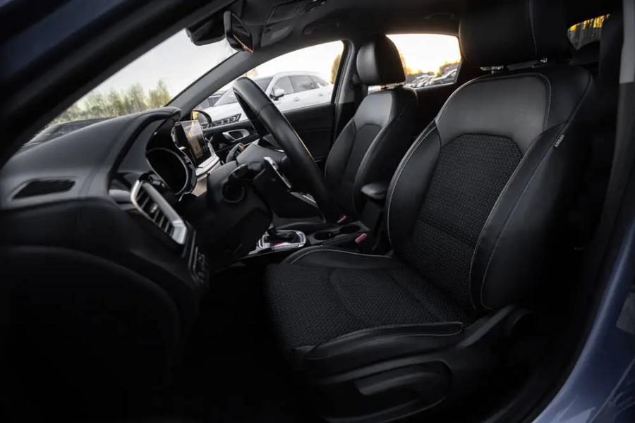 Zils Kia Ceed 2019 Jelgava, ar dzinēja tilpumu 1.40 L un nobraukumu 119 tūkst. km par 11900 €, foto 8 vietnē AUTOMOTO.COM.LV