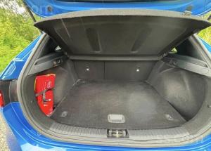 Blue Kia Ceed 2019 in Riga, with an engine capacity of 1.40 L and mileage of 108 thousand km for 13000 €, photo 8 on AUTOMOTO.COM.LV