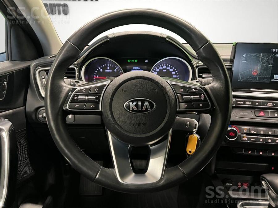 Zils Kia Ceed 2019 Rīga, ar dzinēja tilpumu 1.60 L un nobraukumu 97 tūkst. km par 12990 €, foto 12 vietnē AUTOMOTO.COM.LV