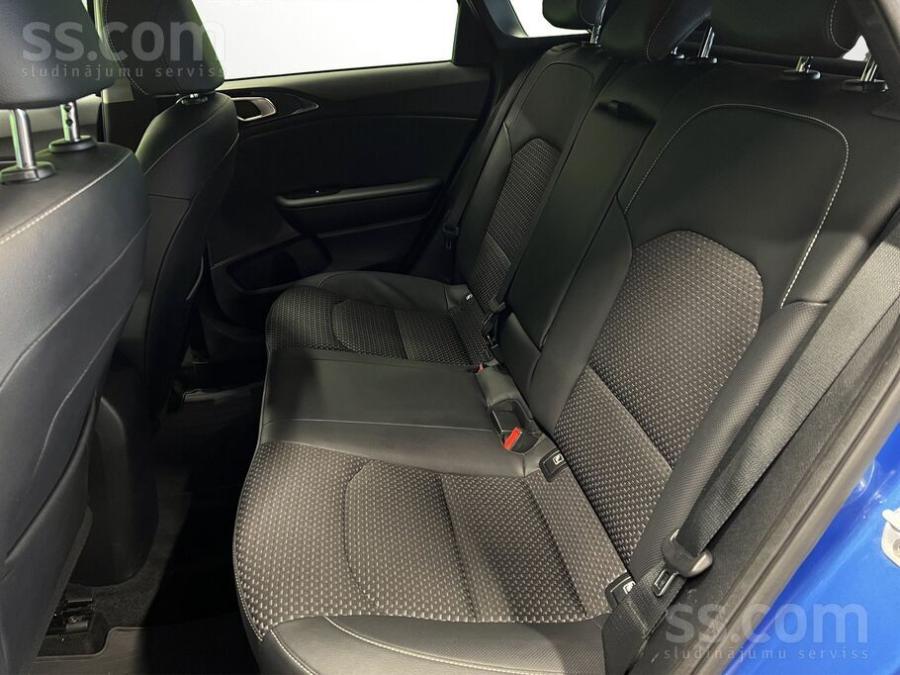 Zils Kia Ceed 2019 Rīga, ar dzinēja tilpumu 1.60 L un nobraukumu 97 tūkst. km par 12990 €, foto 15 vietnē AUTOMOTO.COM.LV