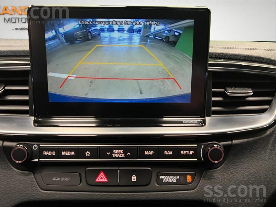 Zils Kia Ceed 2019 Rīga, ar dzinēja tilpumu 1.60 L un nobraukumu 97 tūkst. km par 12990 €, foto 19 vietnē AUTOMOTO.COM.LV