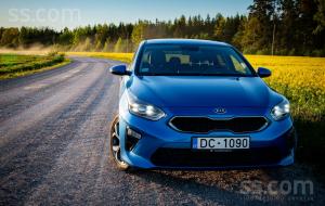 Blue Kia Ceed 2020 in Jelgava, with an engine capacity of 1.50 L and mileage of 89 thousand km for 13500 €, photo 3 on AUTOMOTO.COM.LV