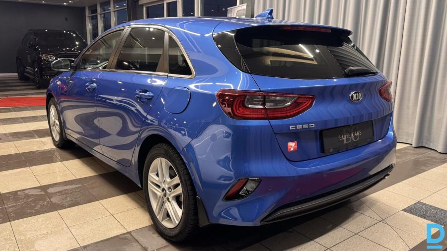 Blue Kia Ceed 2020 in Marupe, with an engine capacity of 1.40 L and mileage of 120 thousand km for 11990 €, photo 4 on AUTOMOTO.COM.LV