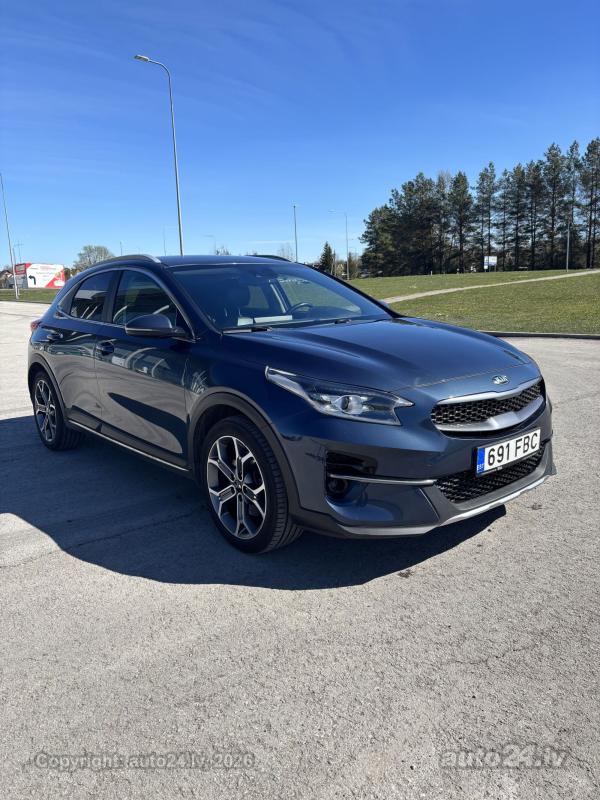 Zils Kia Ceed 2020 Tallina, ar dzinēja tilpumu 1.60 L un nobraukumu 158 tūkst. km par 15500 €, foto 1 vietnē AUTOMOTO.COM.LV