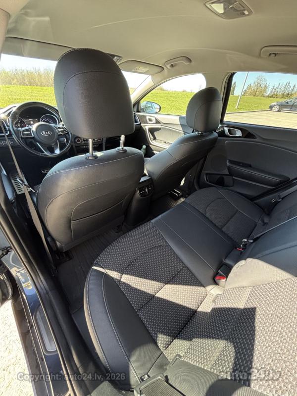 Zils Kia Ceed 2020 Tallina, ar dzinēja tilpumu 1.60 L un nobraukumu 158 tūkst. km par 15500 €, foto 7 vietnē AUTOMOTO.COM.LV