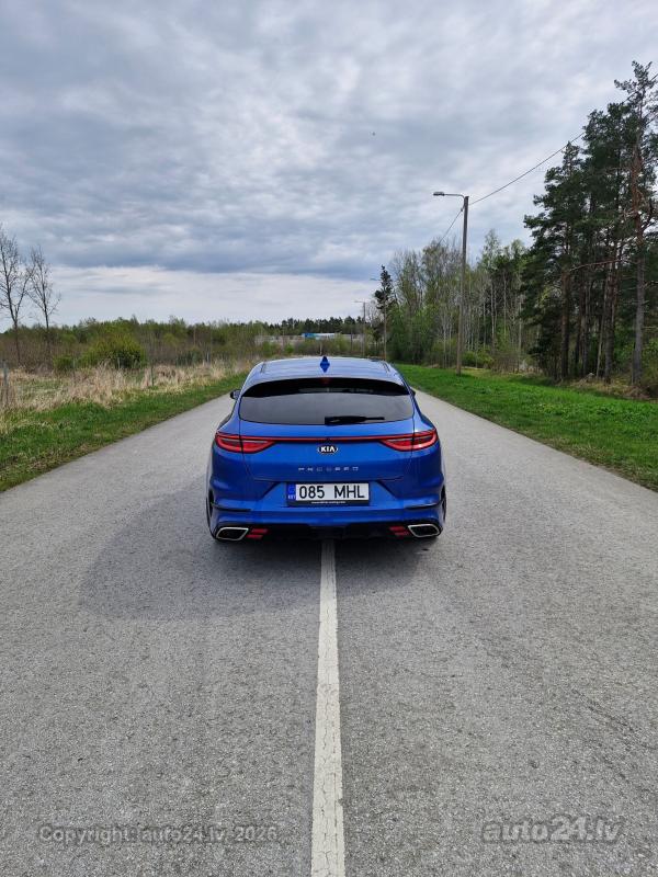 Zils Kia Ceed 2020 Tallina, ar dzinēja tilpumu 1.60 L un nobraukumu 114 tūkst. km par 19000 €, foto 4 vietnē AUTOMOTO.COM.LV