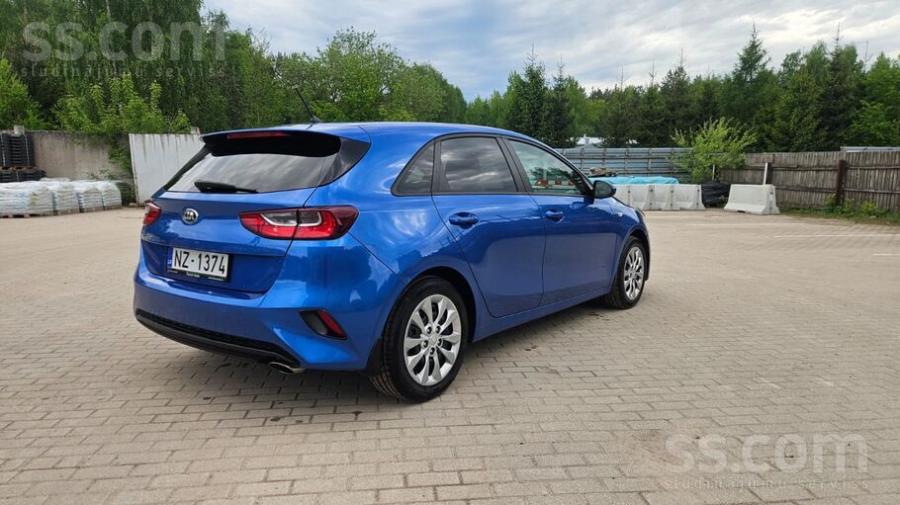 Zils Kia Ceed 2020 Rīga, ar dzinēja tilpumu 1.60 L un nobraukumu 120 tūkst. km par 8000 €, foto 4 vietnē AUTOMOTO.COM.LV