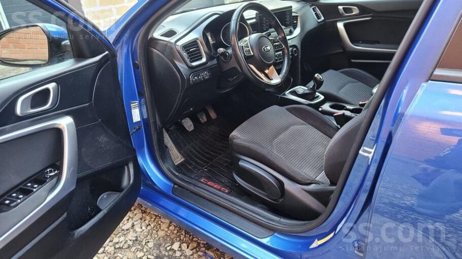 Zils Kia Ceed 2020 Rīga, ar dzinēja tilpumu 1.60 L un nobraukumu 120 tūkst. km par 8000 €, foto 7 vietnē AUTOMOTO.COM.LV