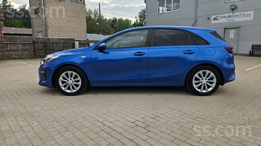 Zils Kia Ceed 2020 Rīga, ar dzinēja tilpumu 1.60 L un nobraukumu 120 tūkst. km par 8000 €, foto 8 vietnē AUTOMOTO.COM.LV