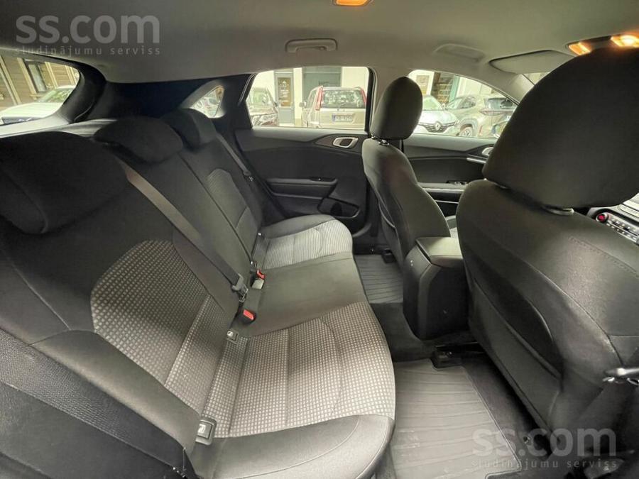 Zils Kia Ceed 2020 Rīga, ar dzinēja tilpumu 1.00 L un nobraukumu 41 tūkst. km par 11999 €, foto 19 vietnē AUTOMOTO.COM.LV