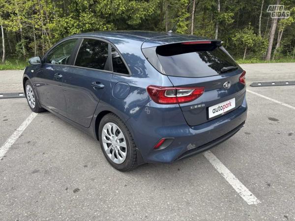 Zils Kia Ceed 2020 Viļņa, ar dzinēja tilpumu 1.00 L un nobraukumu 65 tūkst. km par 8900 €, foto 4 vietnē AUTOMOTO.COM.LV