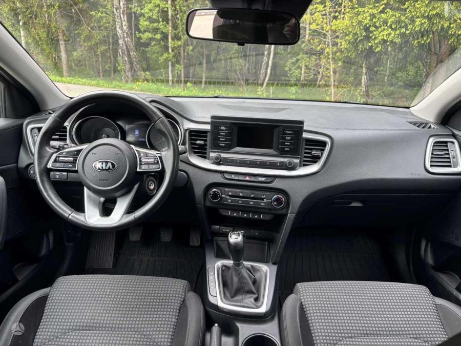 Zils Kia Ceed 2020 Klaipėda, ar dzinēja tilpumu 1.00 L un nobraukumu 65 tūkst. km par 8900 €, foto 9 vietnē AUTOMOTO.COM.LV