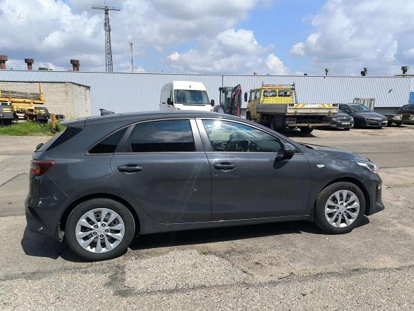 Zils Kia Ceed 2020 Viļņa, ar dzinēja tilpumu 1.00 L un nobraukumu 286 tūkst. km par 6900 €, foto 3 vietnē AUTOMOTO.COM.LV