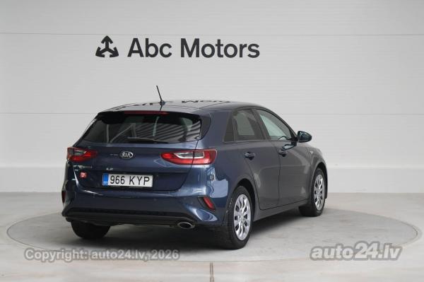 Zils Kia Ceed 2020 Tallina, ar dzinēja tilpumu 1.60 L un nobraukumu 74 tūkst. km par 11490 €, foto 4 vietnē AUTOMOTO.COM.LV