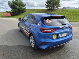Zils Kia Ceed 2020 Kauņa, ar dzinēja tilpumu 1.00 L un nobraukumu 195 tūkst. km par 9438 €, foto 8 vietnē AUTOMOTO.COM.LV