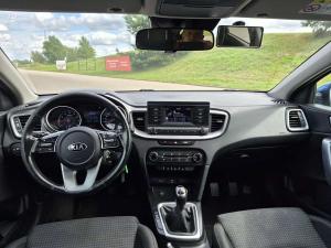 Zils Kia Ceed 2020 Kauņa, ar dzinēja tilpumu 1.00 L un nobraukumu 195 tūkst. km par 9438 €, foto 11 vietnē AUTOMOTO.COM.LV