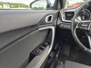 Zils Kia Ceed 2020 Kauņa, ar dzinēja tilpumu 1.00 L un nobraukumu 195 tūkst. km par 9438 €, foto 12 vietnē AUTOMOTO.COM.LV