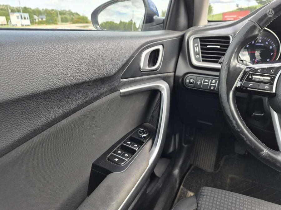 Zils Kia Ceed 2020 Kauņa, ar dzinēja tilpumu 1.00 L un nobraukumu 195 tūkst. km par 9438 €, foto 12 vietnē AUTOMOTO.COM.LV