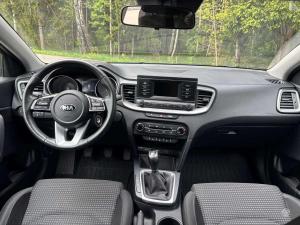 Blue Kia Ceed 2020 in Klaipeda, with an engine capacity of 1.00 L and mileage of 124 thousand km for 7900 €, photo 9 on AUTOMOTO.COM.LV
